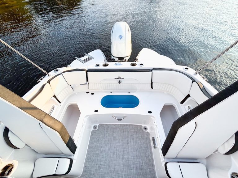 Dual Consoles - Stingray Boats
